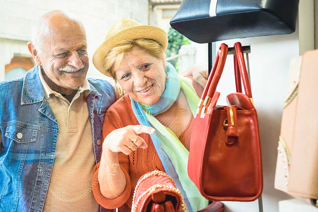 Shopping - Freedom Plaza Arizona